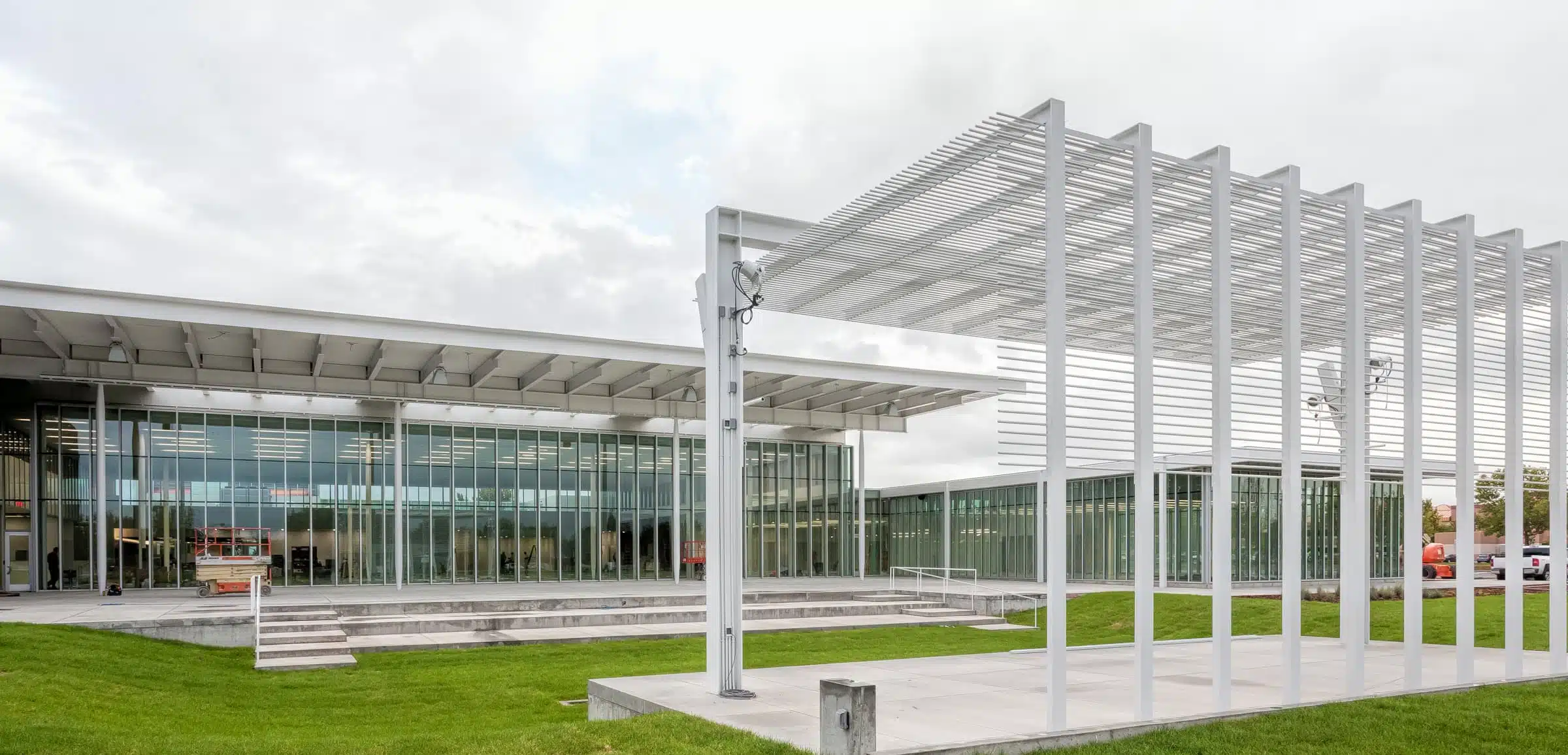 Weber County Headquarters Library - R&O Construction