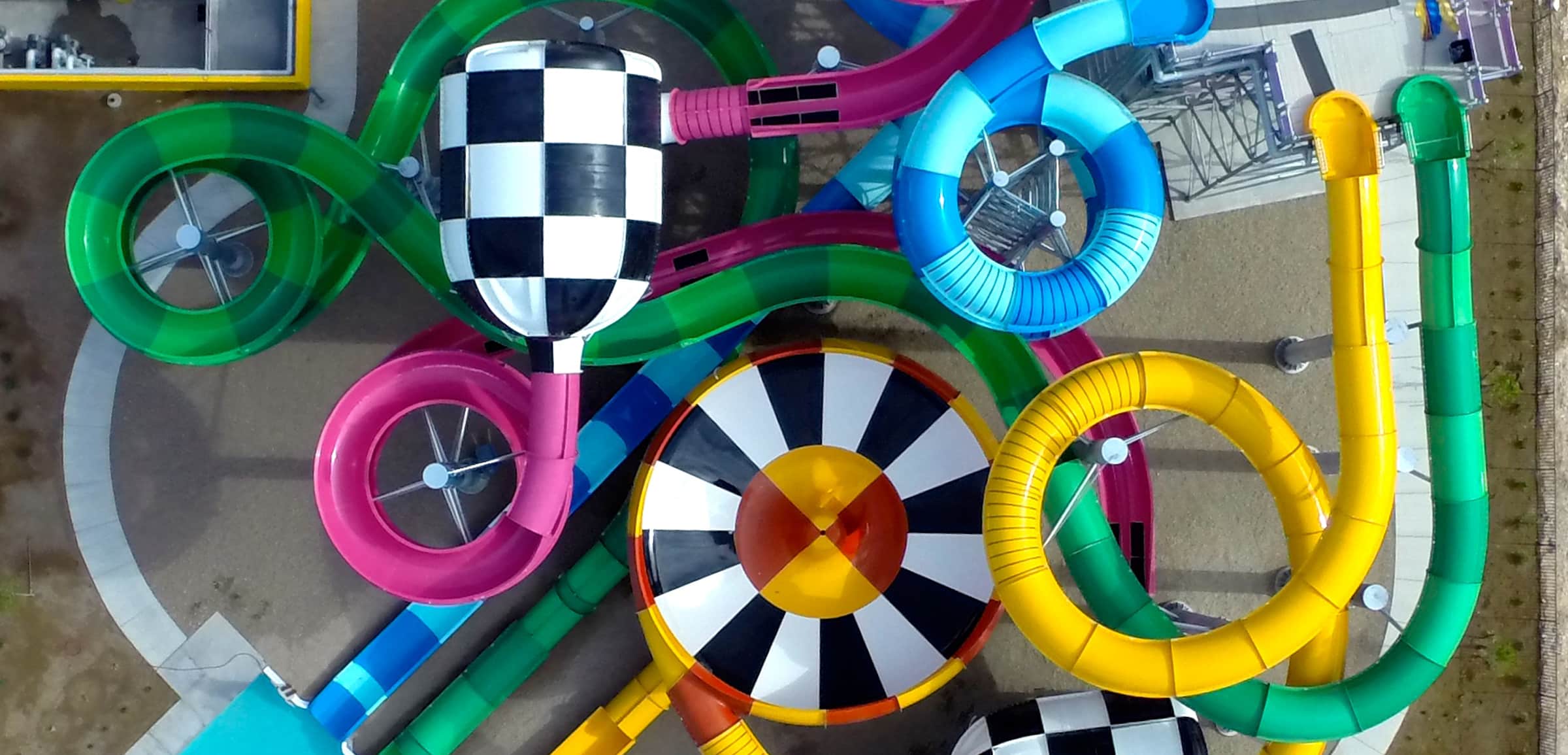 Cowabunga Bay Water Park - R&O Construction